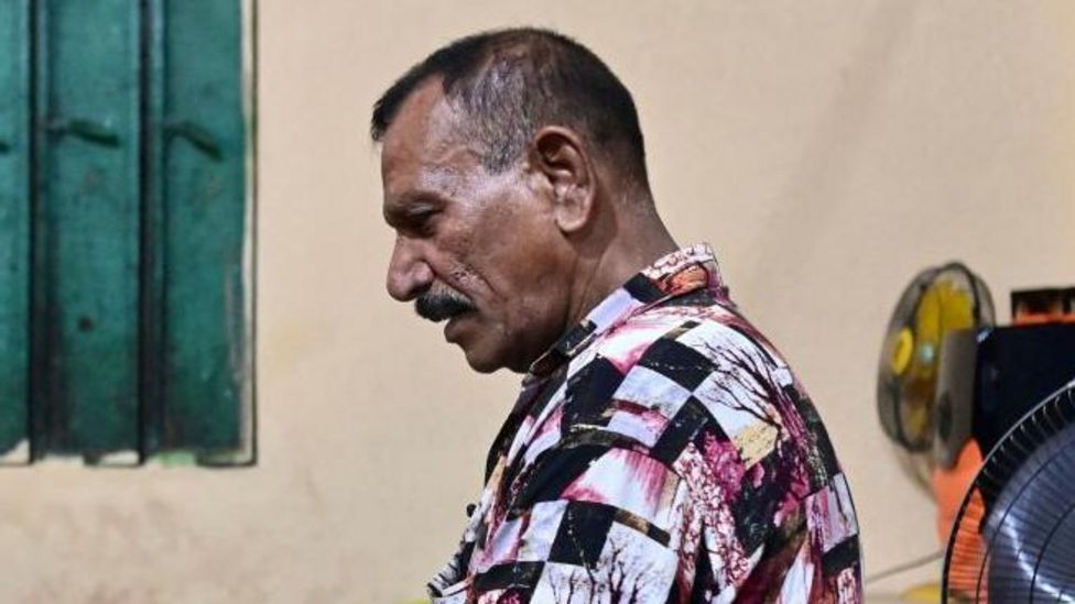 Shahjahan Bhuiyan: Bangladesh's deadliest executioner dies - BBC News