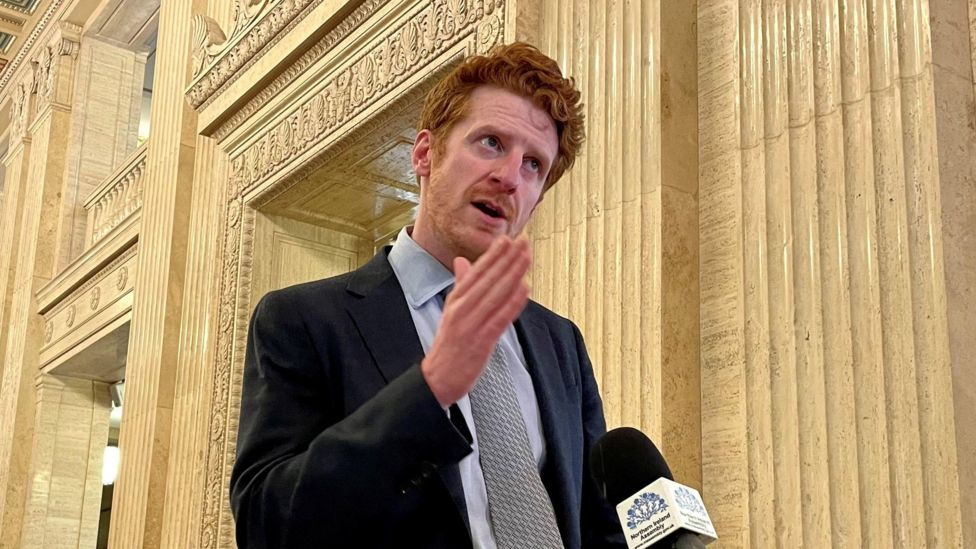 Stormont budget to receive extra money in government deal - BBC News