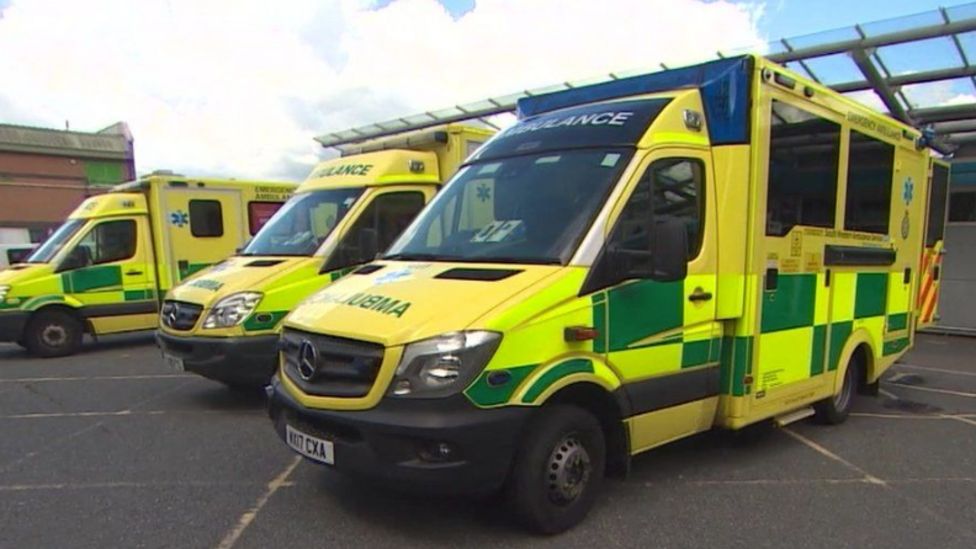 Call 999 'for emergencies only' ambulance boss urges - BBC News