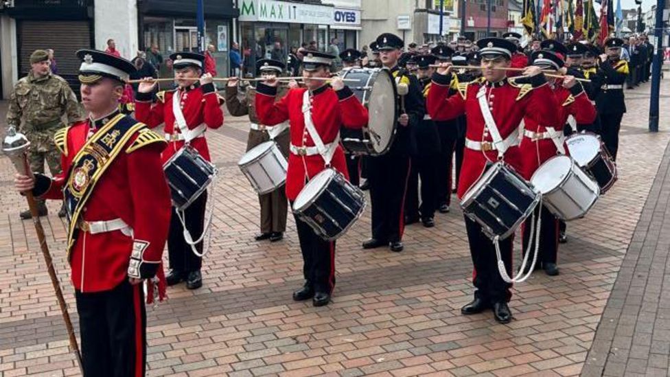 Redcar parades in honour of Armed Forces Day - BBC News