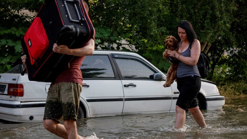 The war in Ukraine: Important dam destroyed causing major flooding ...