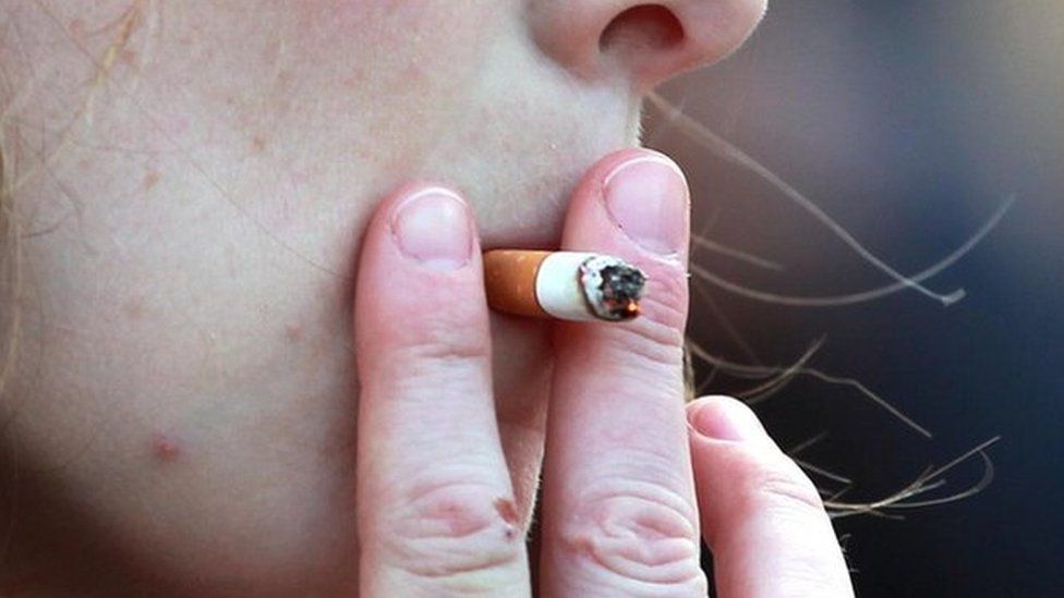 PA system to stop smoking at Hywel Dda hospitals - BBC News