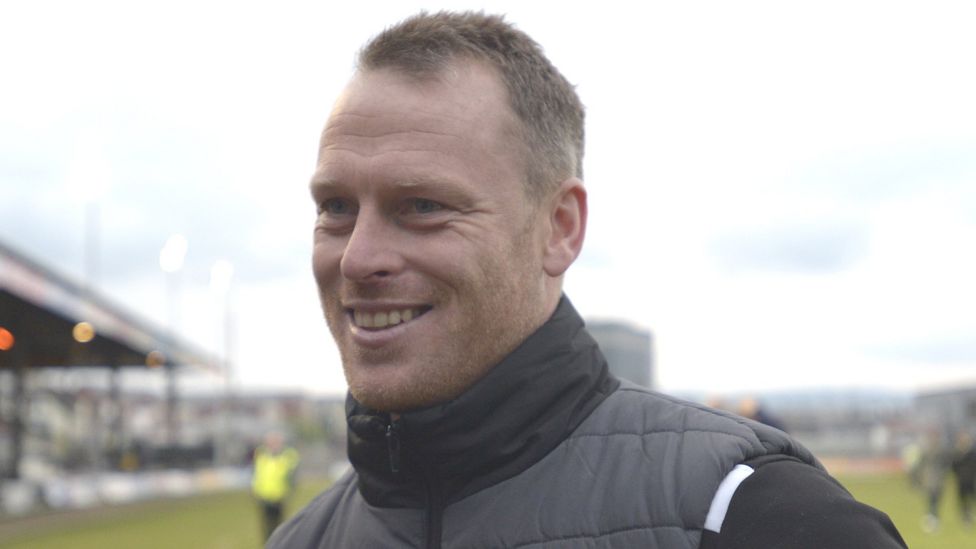 Alex Samuel: Stevenage sign striker from Swansea City - BBC Sport