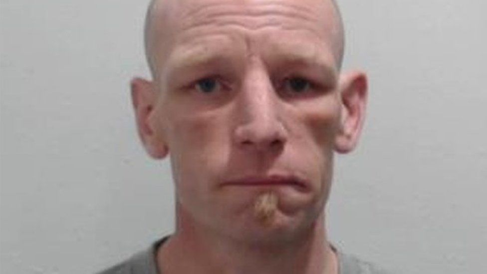 Killer stabbed victim 54 times before torching Renton home - BBC News