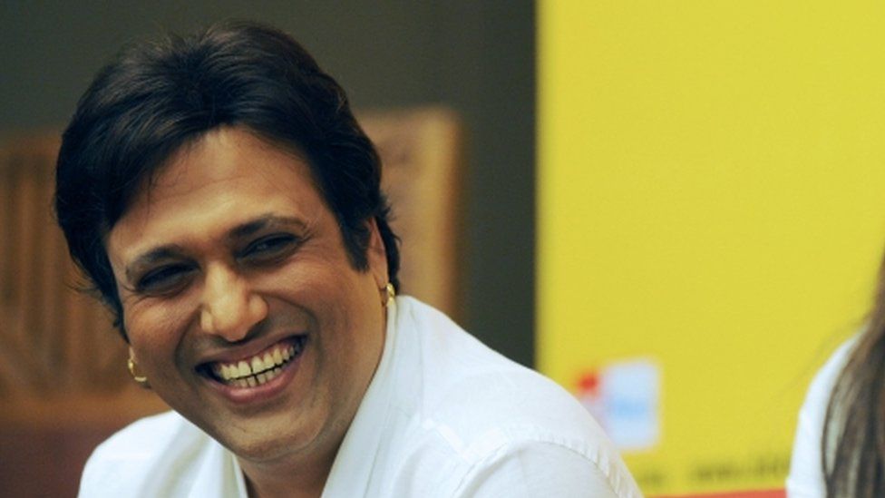 Govinda: Bollywood actor told to apologise for slapping fan - BBC News