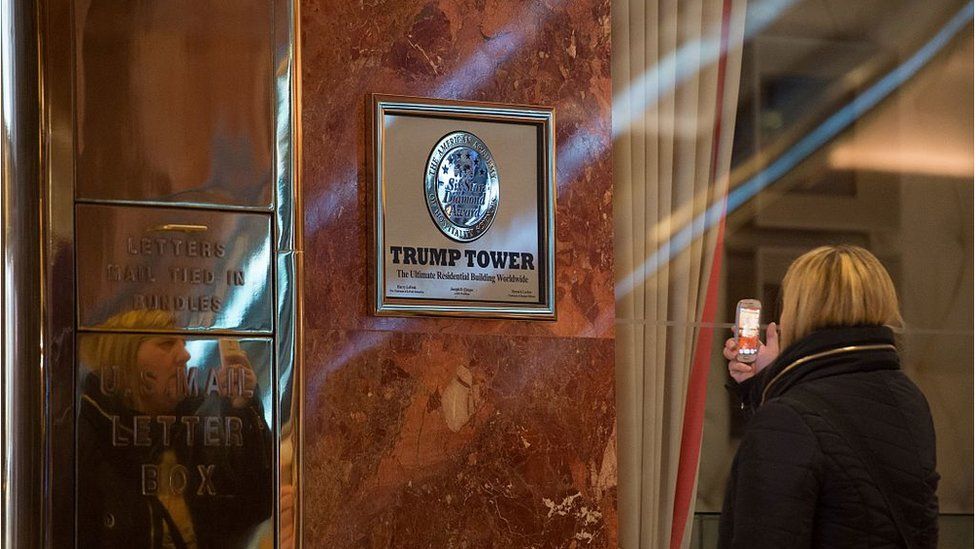 Protecting the president-elect - inside his own tower - BBC News