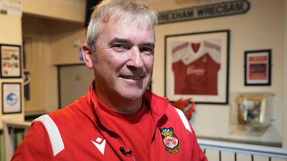 Ben Tozer: 'Roedd gan Dad ofn, ofn clywed beth oedd yn bod' - BBC Cymru Fyw