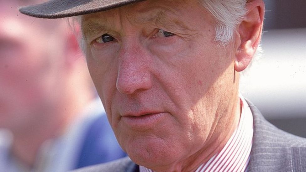 Geoff Wragg: Trainer of Derby winner Teenoso dies aged 87 - BBC Sport
