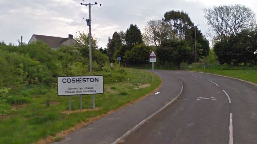 Man rescued from Cosheston river by members of the public - BBC News