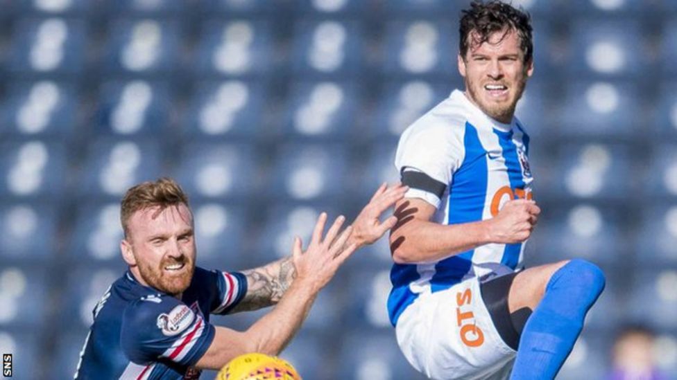 Gordon Greer: Kilmarnock defender leaves club 'by mutual consent' - BBC ...