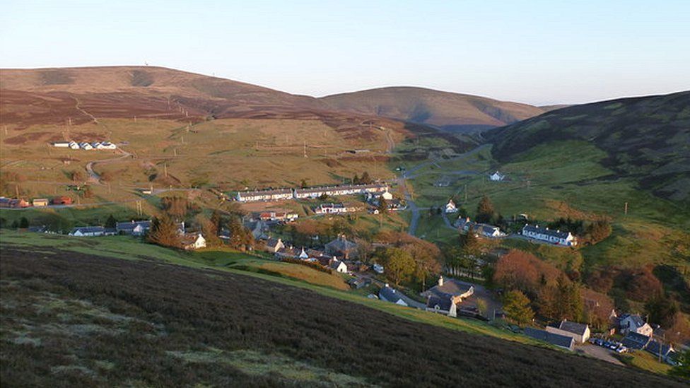 Thieves strike in Scotland's highest village Wanlockhead - BBC News