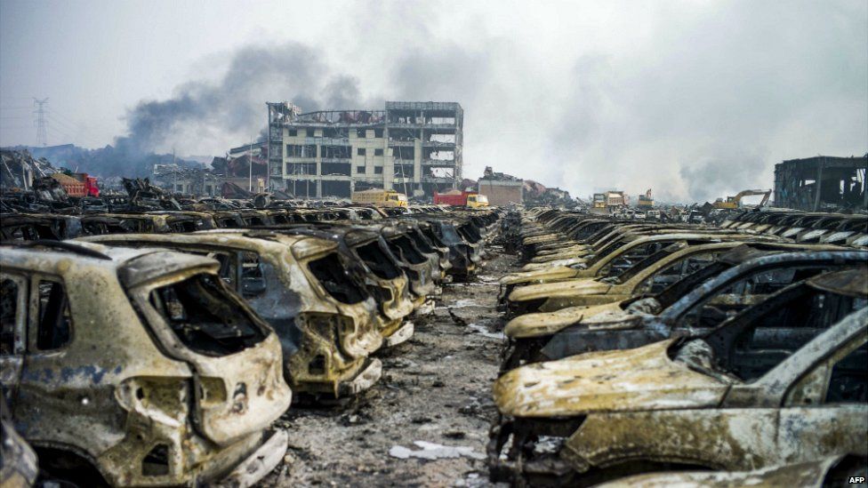 China explosions: Potent chemical mix behind Tianjin blasts - BBC News