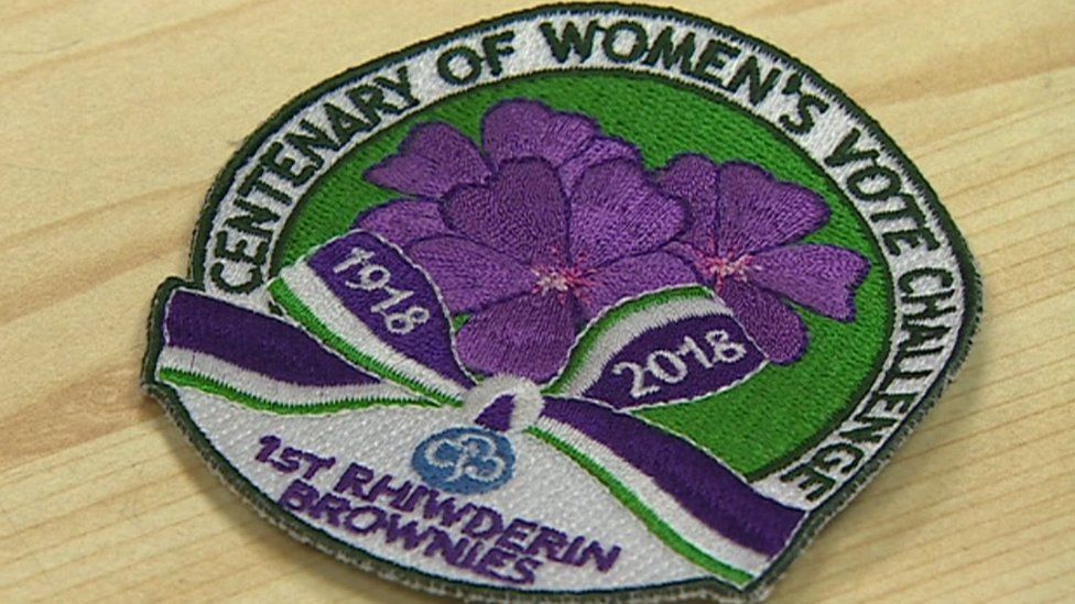 Guides and Brownies badge marks women's vote centenary - BBC News