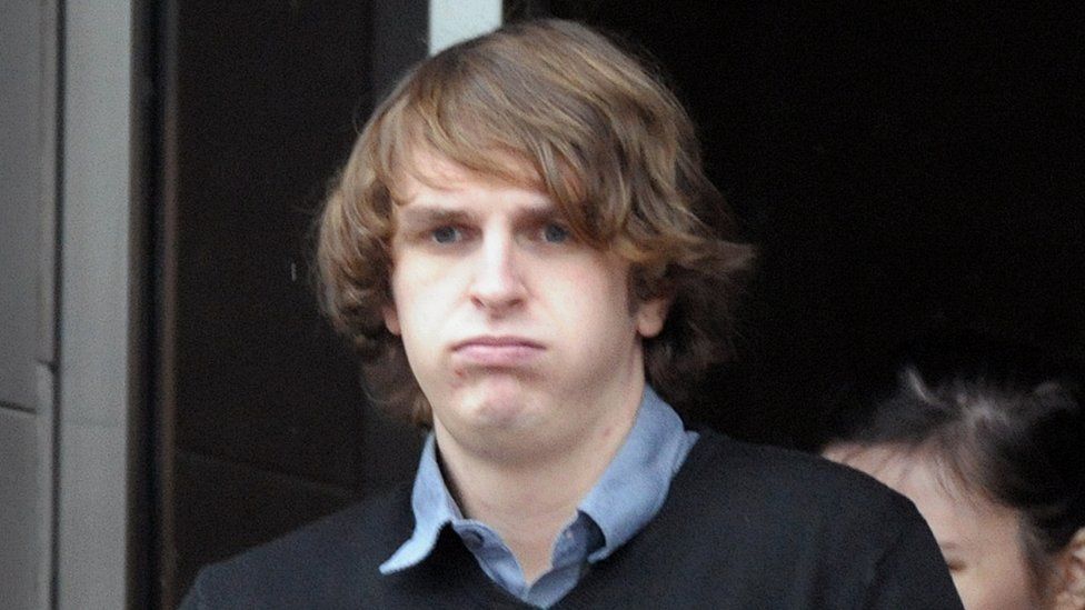 Student sent rape threats to girlfriend and her mother - BBC News