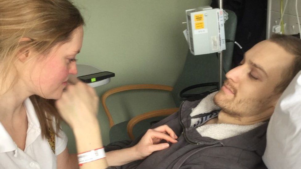 Cancer man Mike Brandon's treatment to begin in USA - BBC News