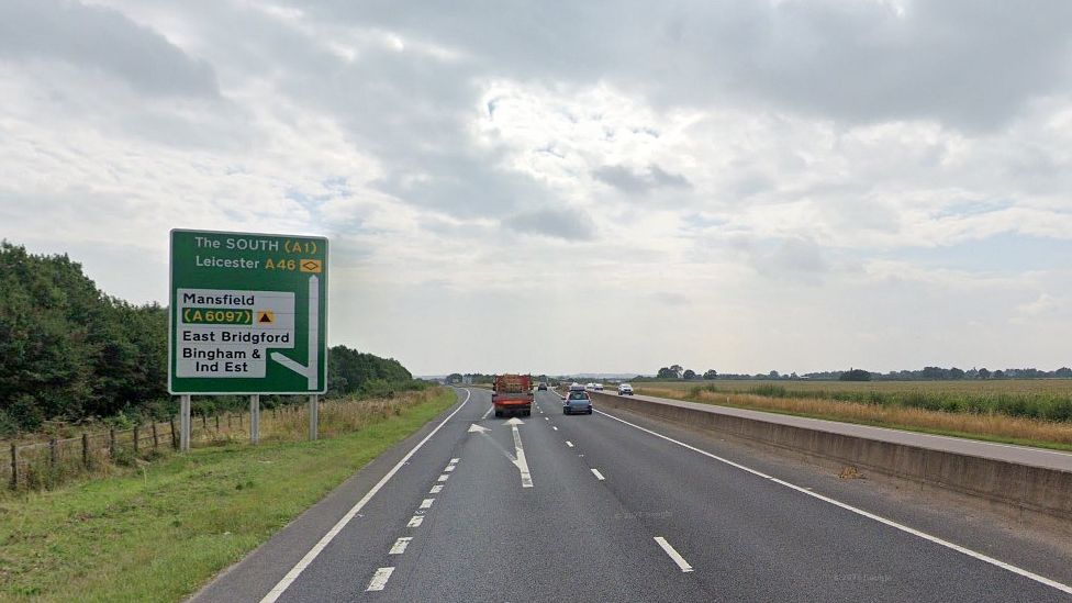 A46: Man arrested after fatal four-vehicle crash - BBC News