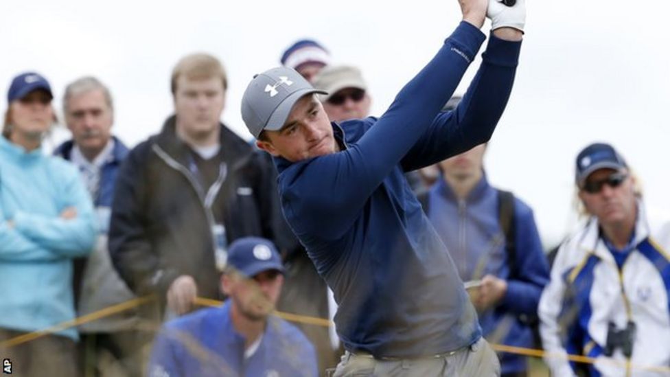 Paul Dunne: Irish golfer turns professional after Walker Cup win - BBC ...