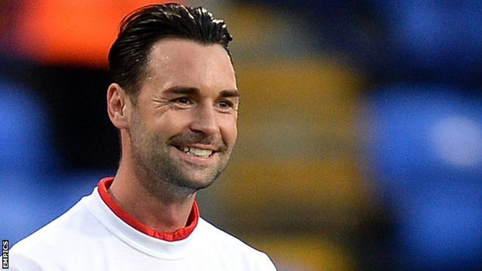 Chris Eagles: Ex-Burnley, Bolton and Bury midfielder stays with ...
