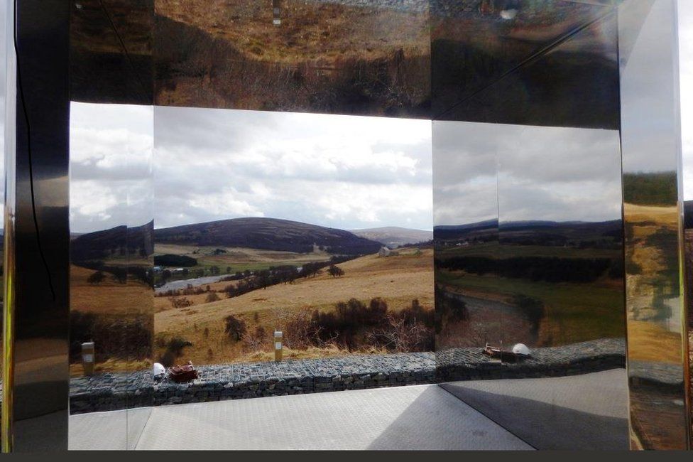 Sculpture added to Snow Roads Scenic Route at Tomintoul - BBC News