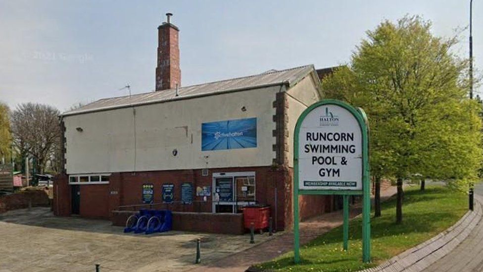 Runcorn Swimming Pool given six-month reprieve from closure - BBC News