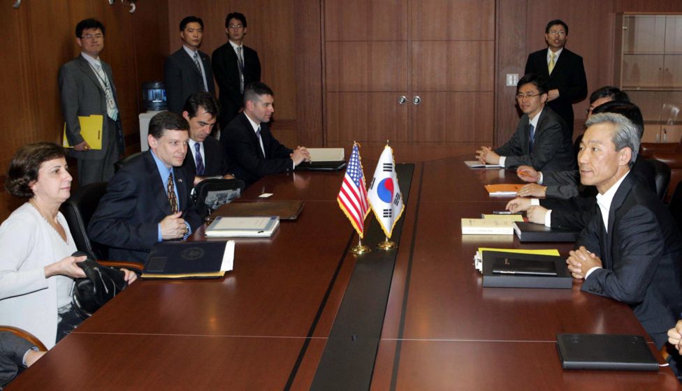 The art of the deal: Negotiators' secrets revealed - BBC News