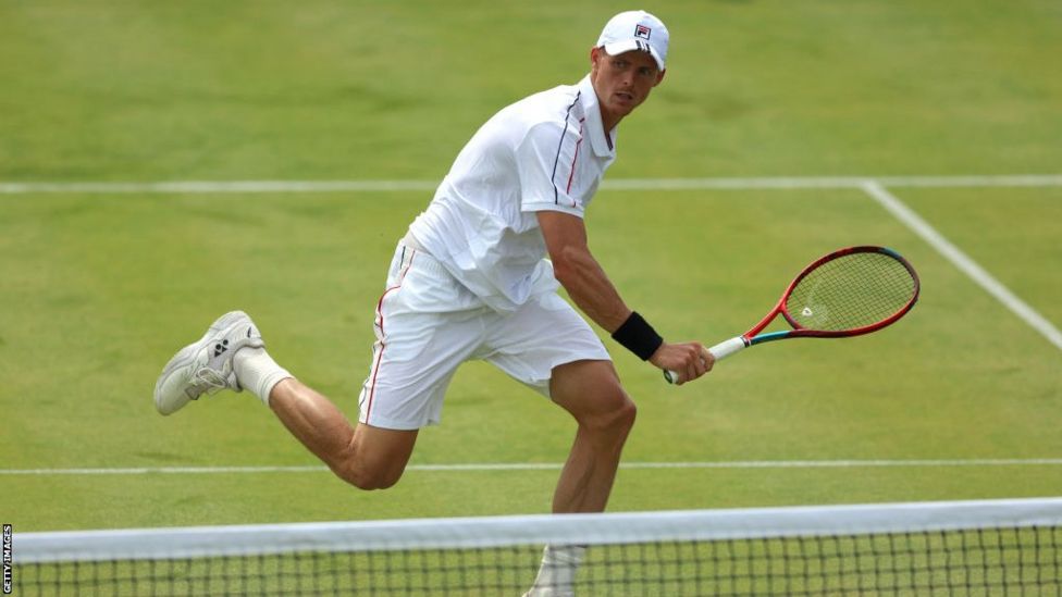 Wimbledon qualifying: Billy Harris and Anna Brogan one win away from ...