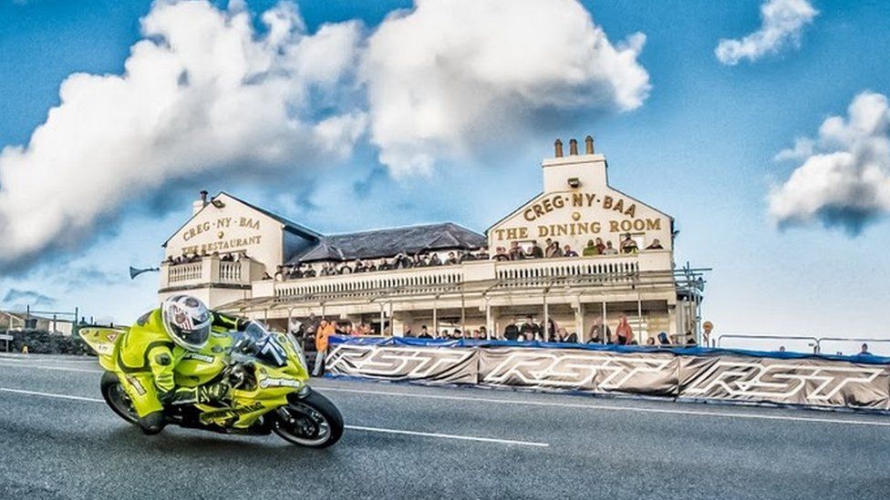Isle of Man TT radio contract will go out to tender - BBC News