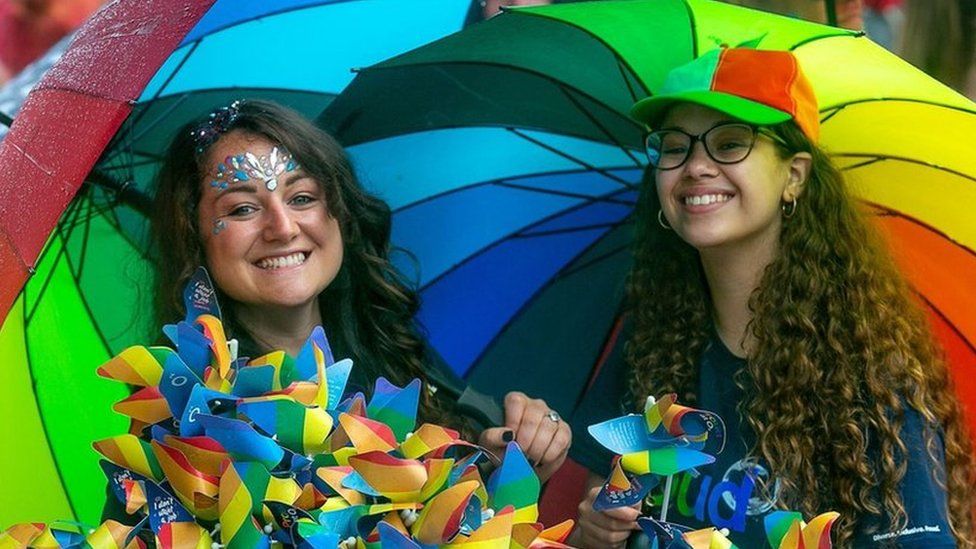 Liverpool Pride event returns with move to new site - BBC News