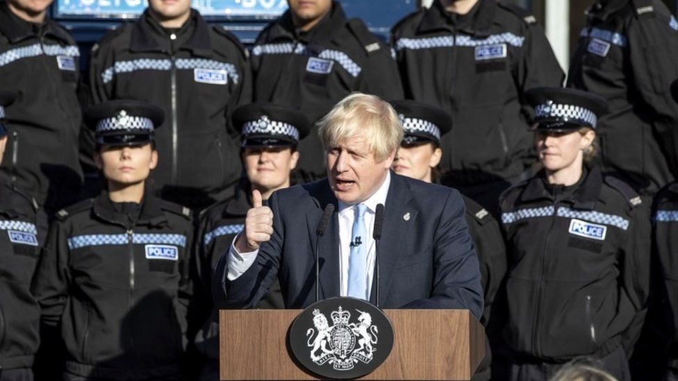 PM police speech row: Cabinet Secretary says 'lessons learned' - BBC News