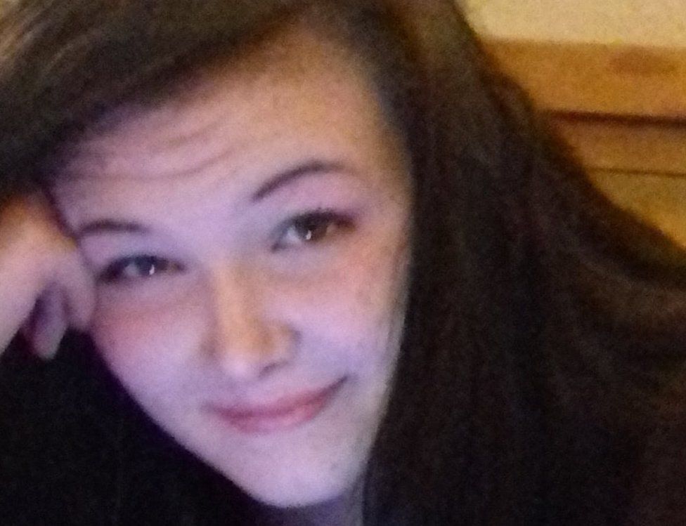 Tantobie teen killed in Pity Me crash was 'much-loved daughter' - BBC News