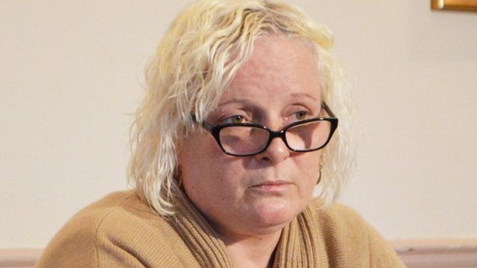 Rikki Neave death: Suspect in 1994 murder arrested in Portugal - BBC News