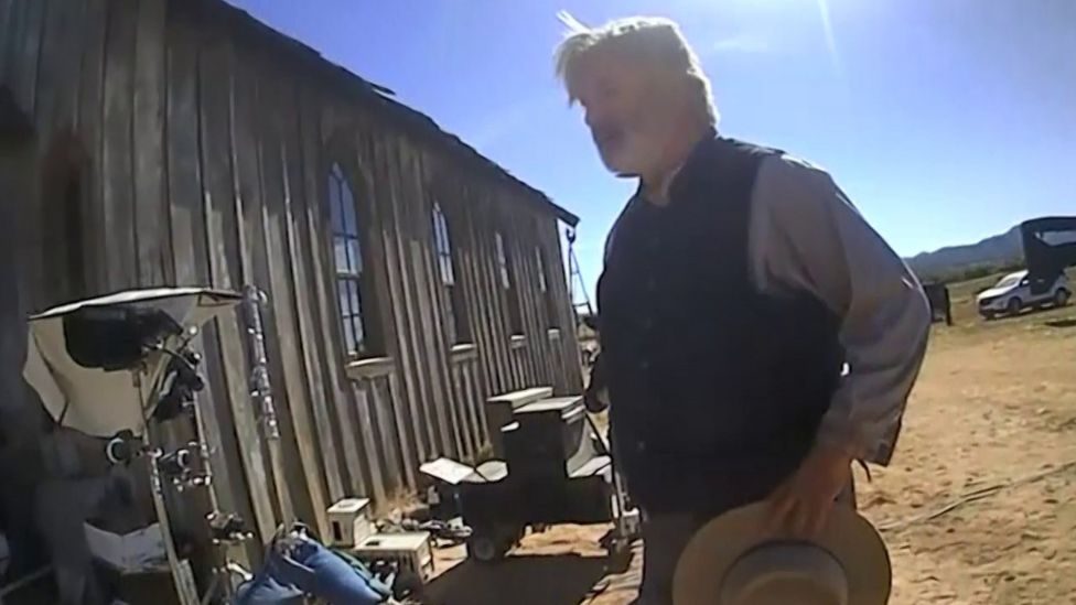 Alec Baldwin reaches settlement over Halyna Hutchins shooting on Rust ...