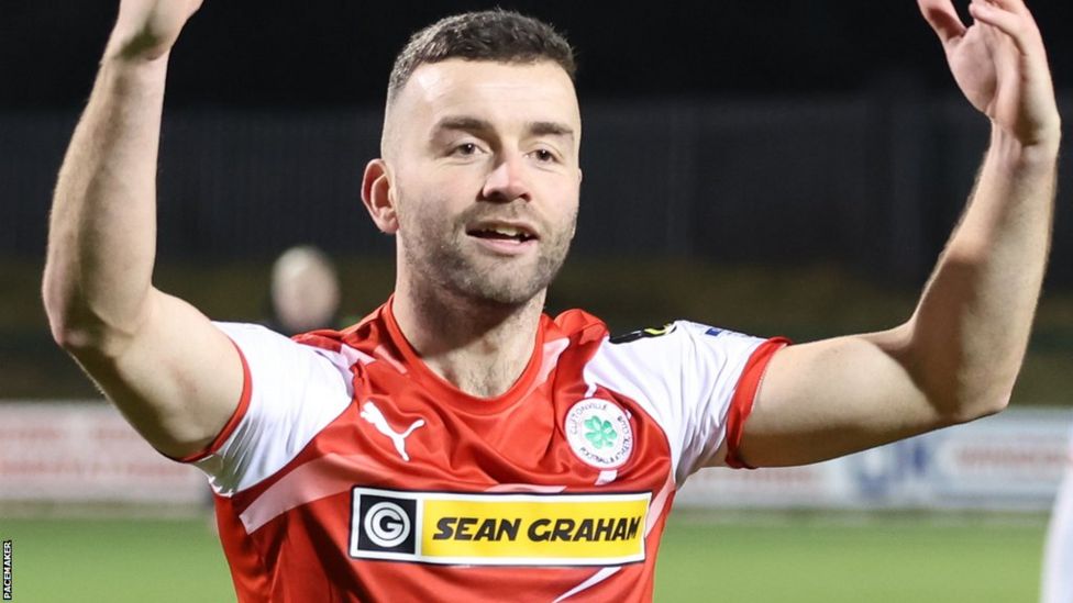 Colin Coates: Irish League stalwart determined to play again after ...