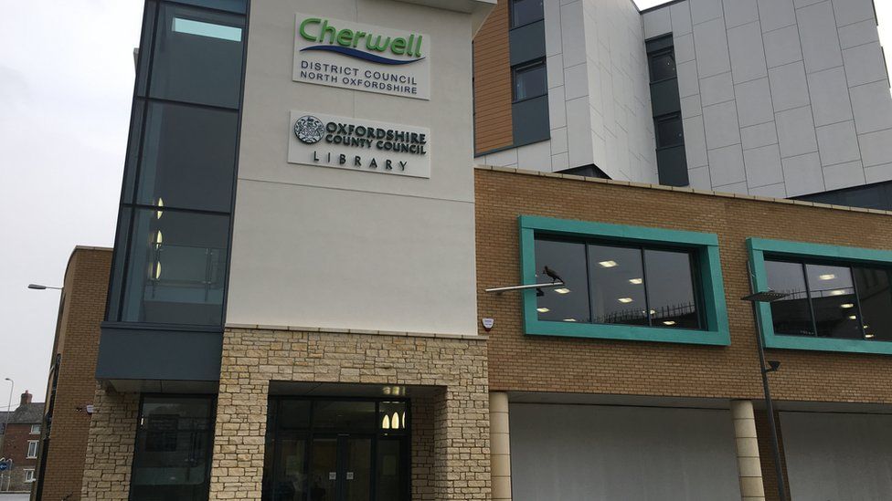 Bicester town centre's new multimillion-pound library opens - BBC News