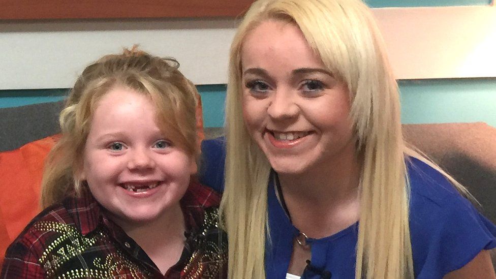 Lilly Mae's Instagram, Twitter & Facebook on IDCrawl