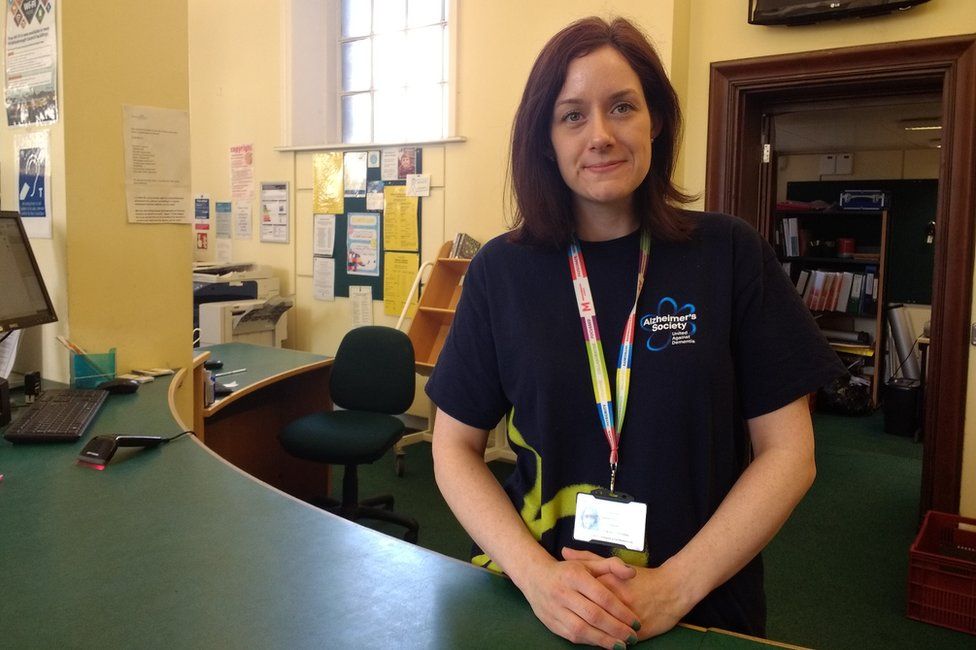 Middlesbrough Central Library: Hugs, sleep and Islam for Dummies - BBC News