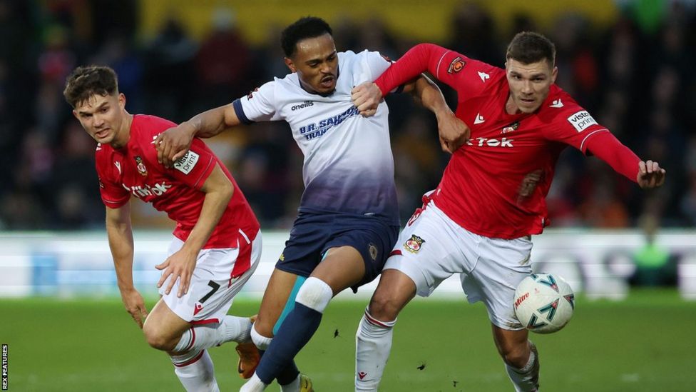 FA Cup: Wrexham happy to be underdogs, says manager Phil Parkinson ...