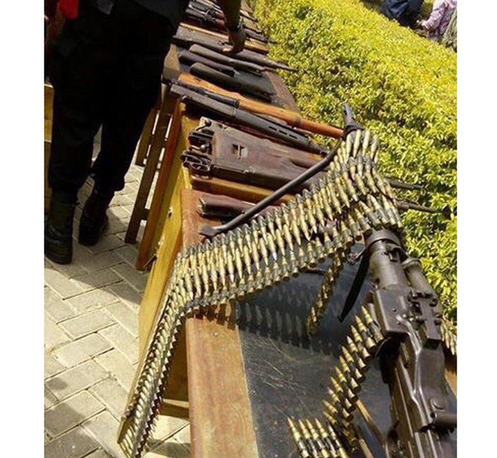 Ghana arrests 'Burkina Faso arms dealer' in Kumasi - BBC News