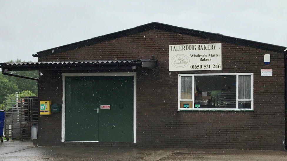 90-year-old Talerddig Bakery up for sale in Powys - BBC News