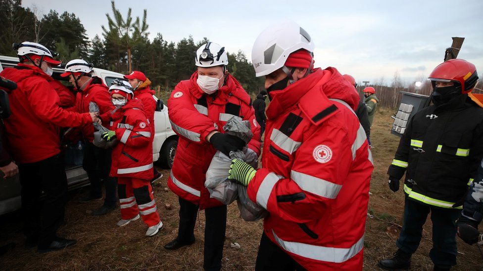 Poland border crisis: What's happening on the Belarus border? - BBC ...