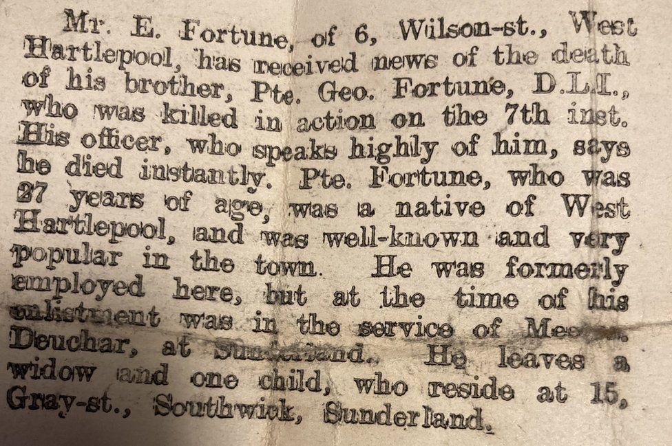 Fulwell Sue Ryder shop finds WW1 love letter family - BBC News