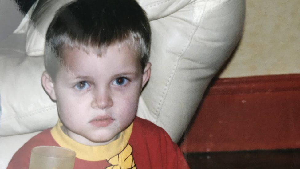 Conner Marshall: Flashbacks of murdered son's injuries - BBC News