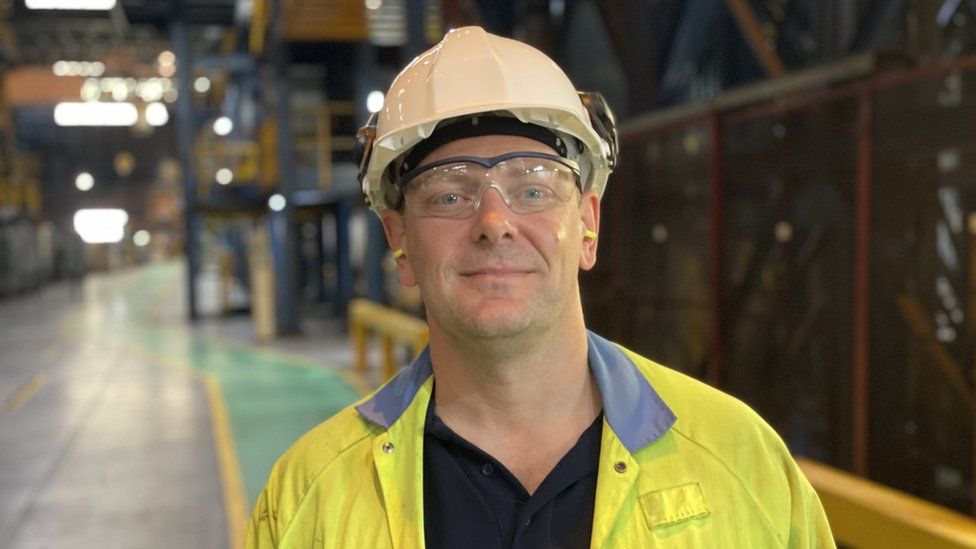 Gwaith tun Trostre'n ffynnu wedi 70 mlynedd o gynhyrchu - BBC Cymru Fyw