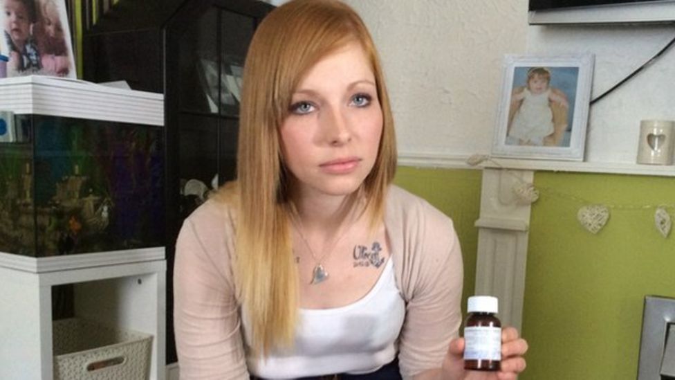 Kent chemist 'error' over methadone in baby medication bag - BBC News