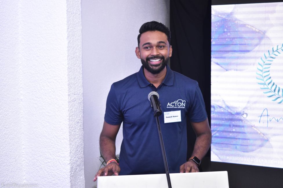 Pacific Island Fiji aims for a high-tech future - BBC News