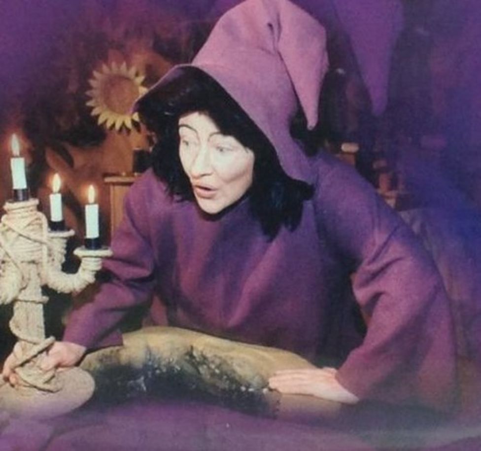 Ateb y Galw: Christine Pritchard - BBC Cymru Fyw