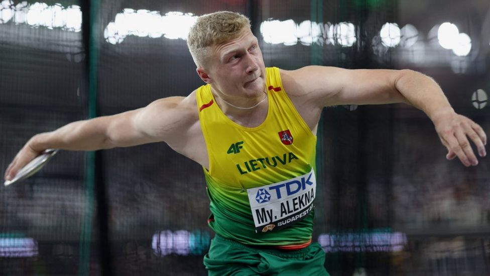 Mykolas Alekna's 74.35m throw breaks men's discus record for first time in 38 years - BBC Sport