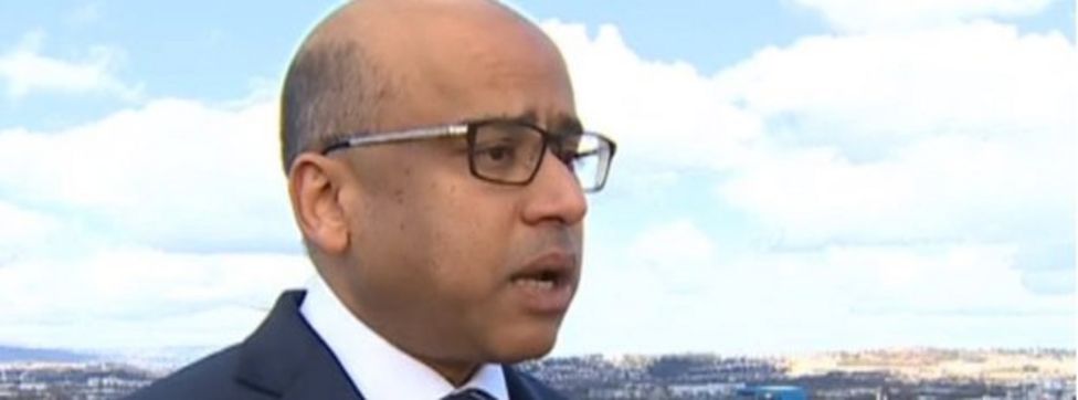 Steel crisis: Sanjeev Gupta in talks over Port Talbot sale - BBC News
