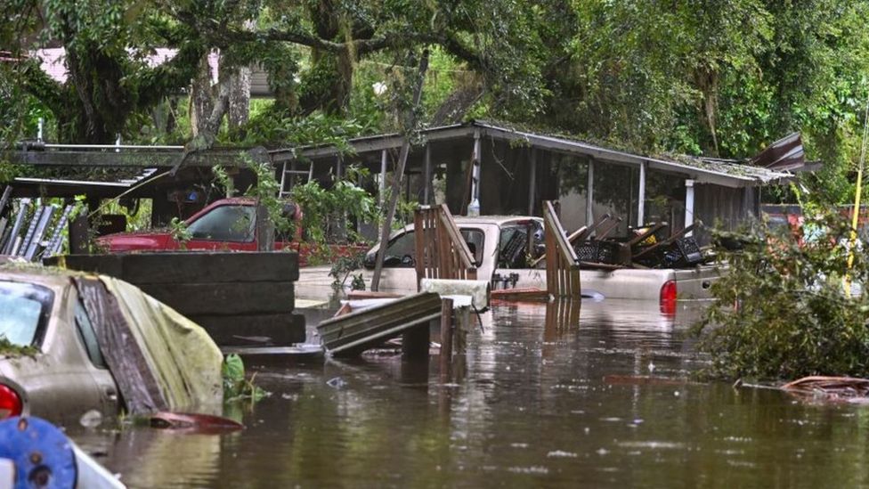 Hurricane Idalia's destruction, in pictures - BBC News