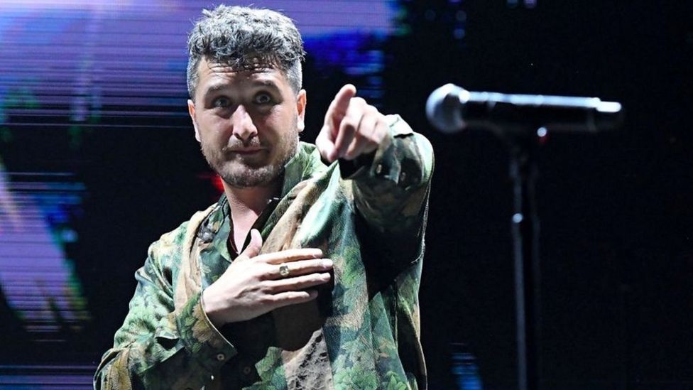 Covid: New Zealand Auckland lockdown ordered - BBC News